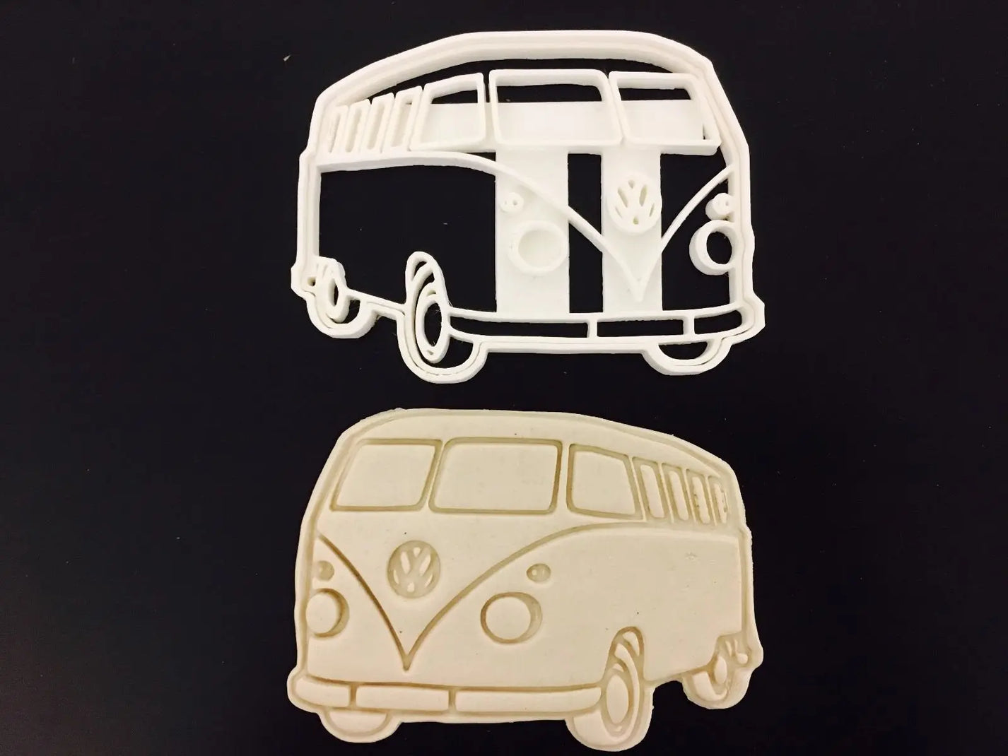 VW-INSPIRED van Side cookie cutters Uk Plastic Cookie – MEG cookie cutters